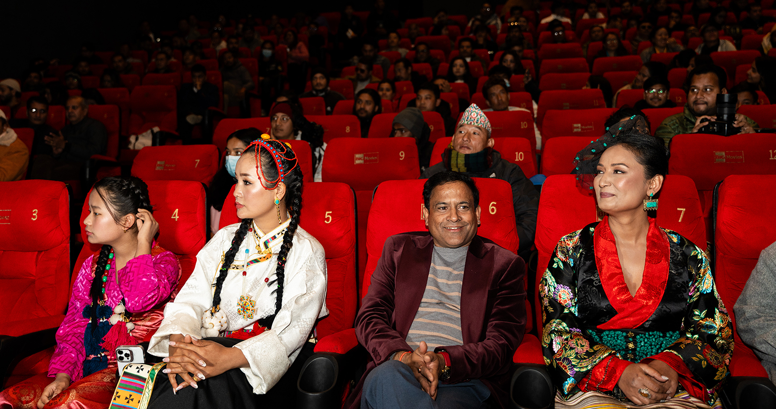 प्रिमियरमा कार्साङले पायो उत्साहजनक प्रतिक्रिया - Cinema Sansar